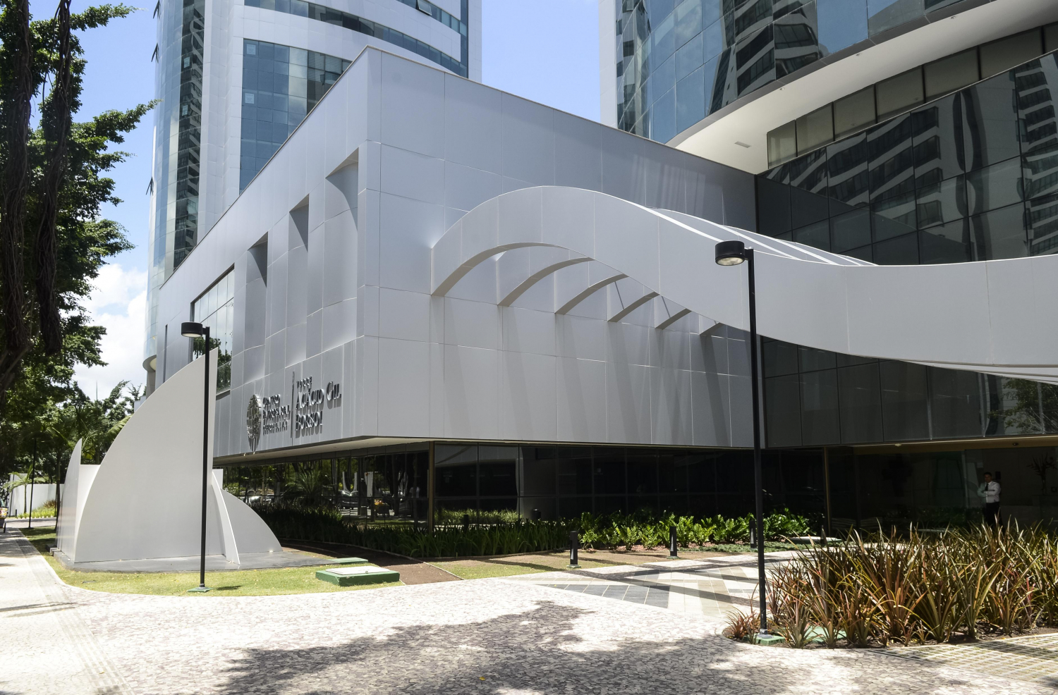 Mello Pimentel garantiza el cumplimiento normativo y mejora la calidad de los servicios junto a ...